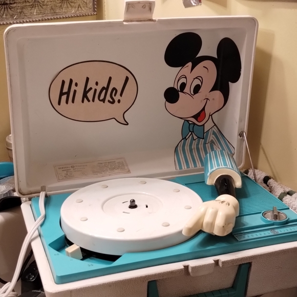 Disney | Toys | Vintage Mickey Mouse Record Player | Poshmark